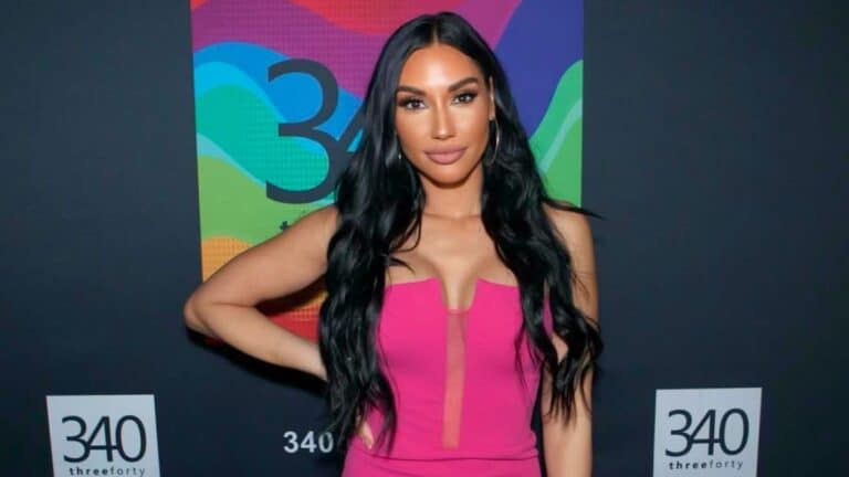 Monica Garcia Claimed A RHOSLC Cast Member Brought Cocaine To BravoCon ...